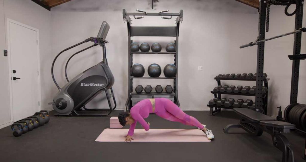 SL Reach Under Lifts - Tru Training