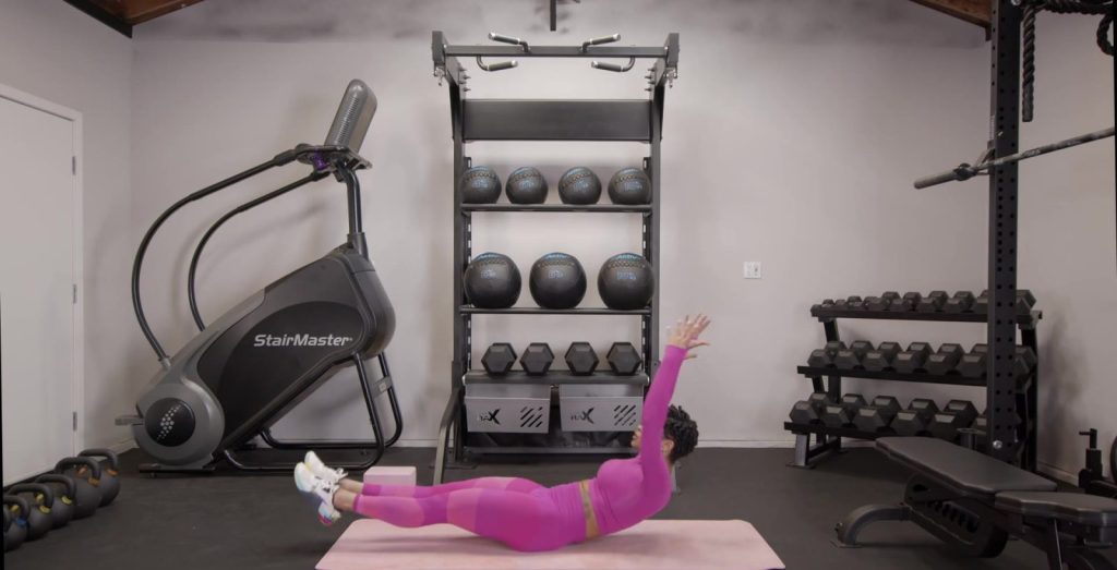 Modified Forearm Plank W Alt Hip Ext - Tru Training