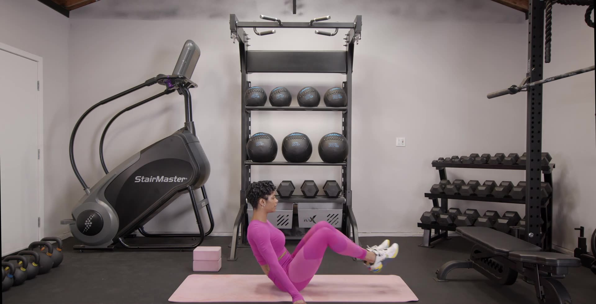 Supported Boat Pose w/ Scissors - Tru Training